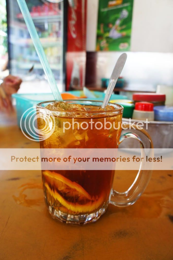 Lemon Teh Ping a.k.a Ice Lemon Tea | Food Blog of Cravings and Indulgence